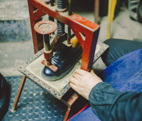 Free Pick Up & Delivery Dry Cleaning In Cleveland, OH | London Cleaners